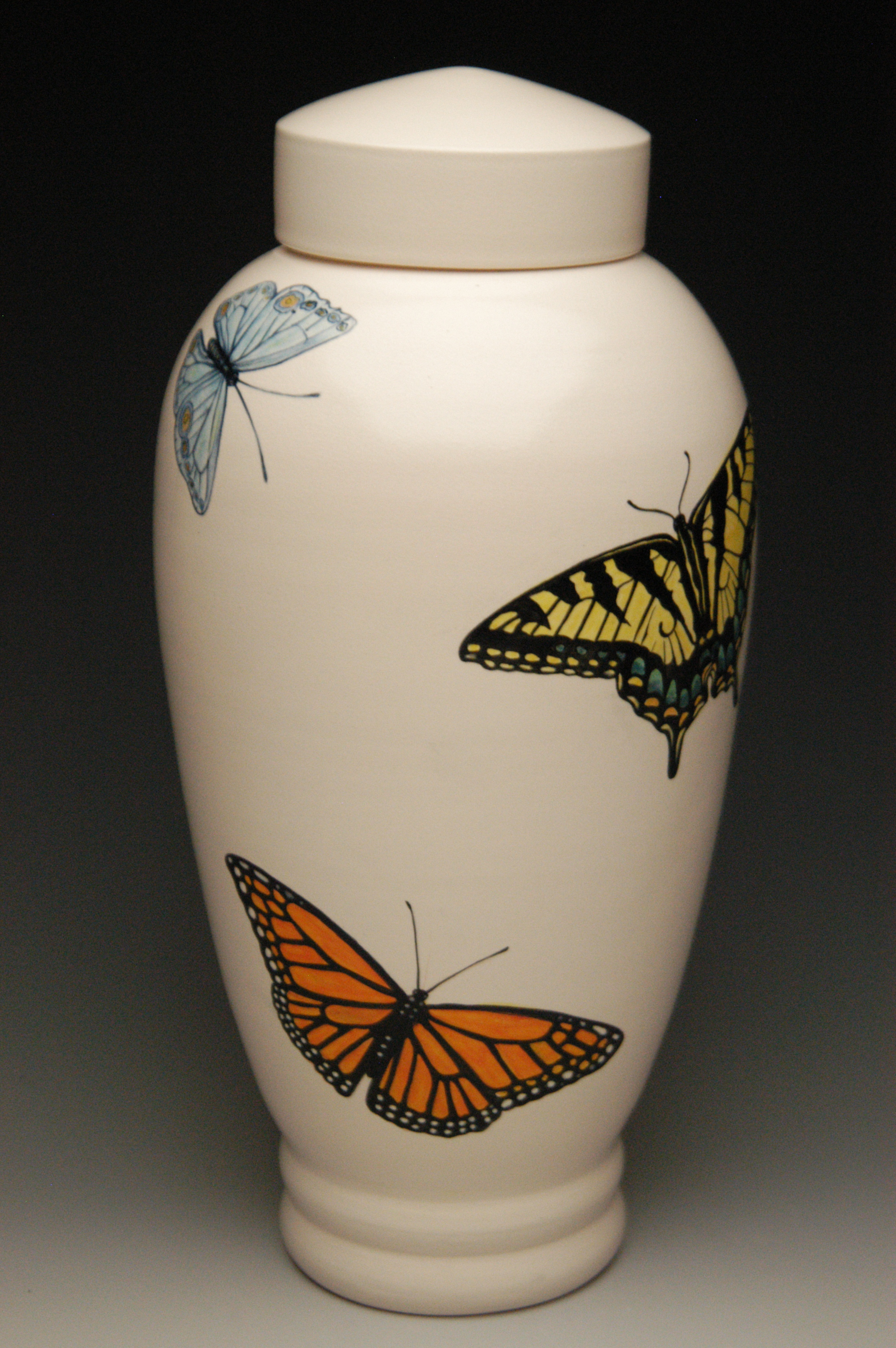 Urns Through Time A Source Of Ceramic Urns Funeral Urns Or Funerary